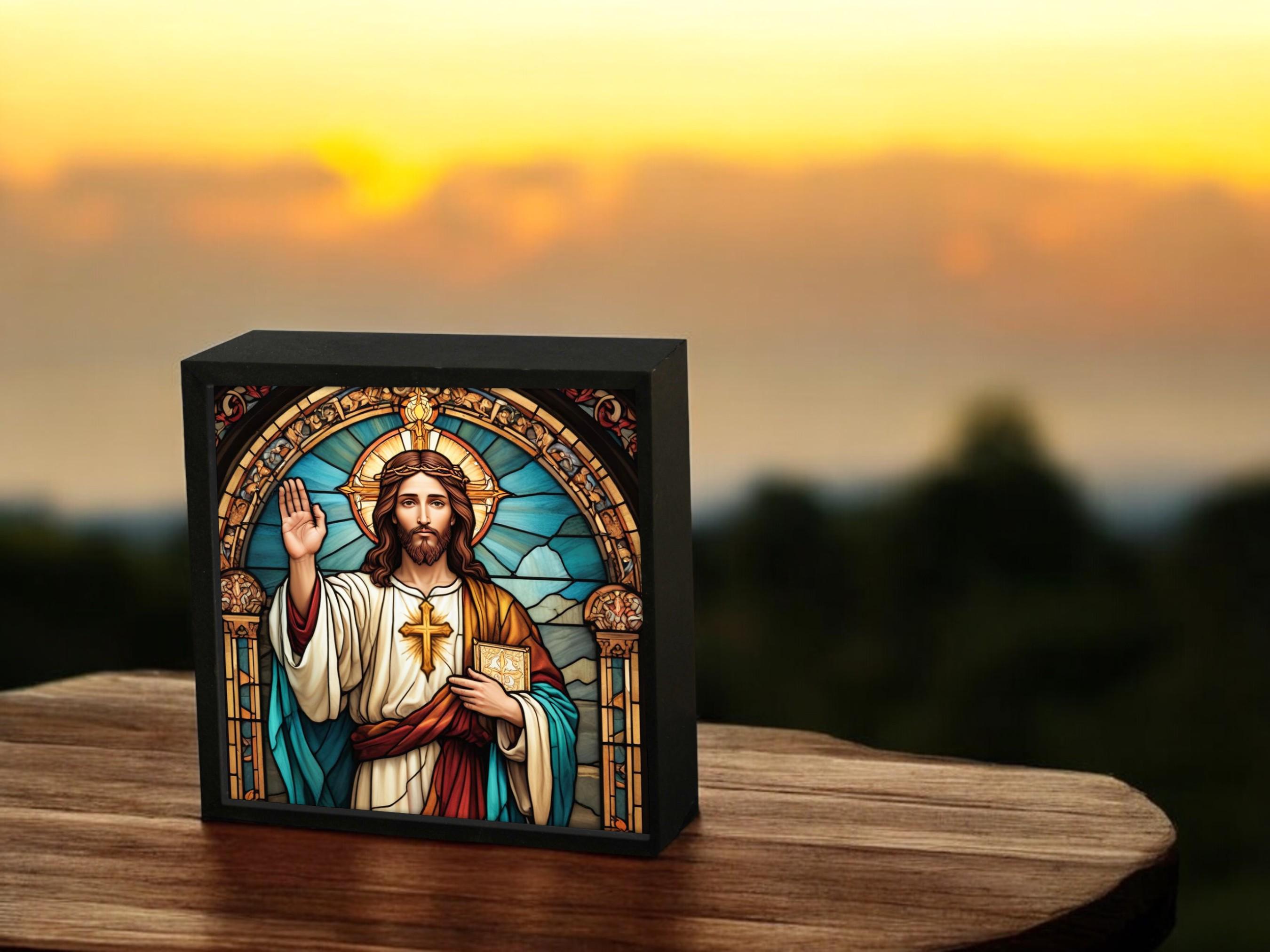 Jesus Christ Night Lamp - Spiritual and Peaceful Design for Cozy and ...