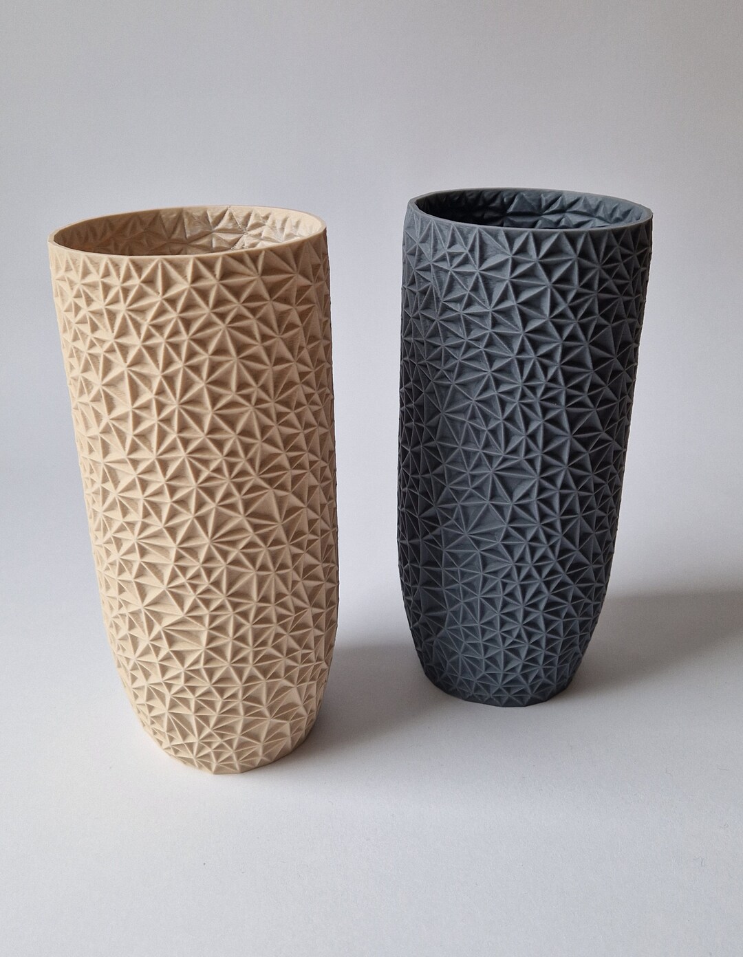 Vase triangular Pottery 3D Printed // PLA // Waterproof // Decorative ...
