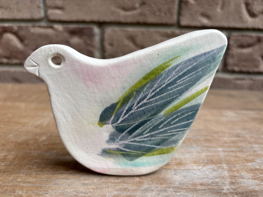 Studio Pottery Bird. Melanie Collum Pottery Bird. Studio Pottery. - Etsy