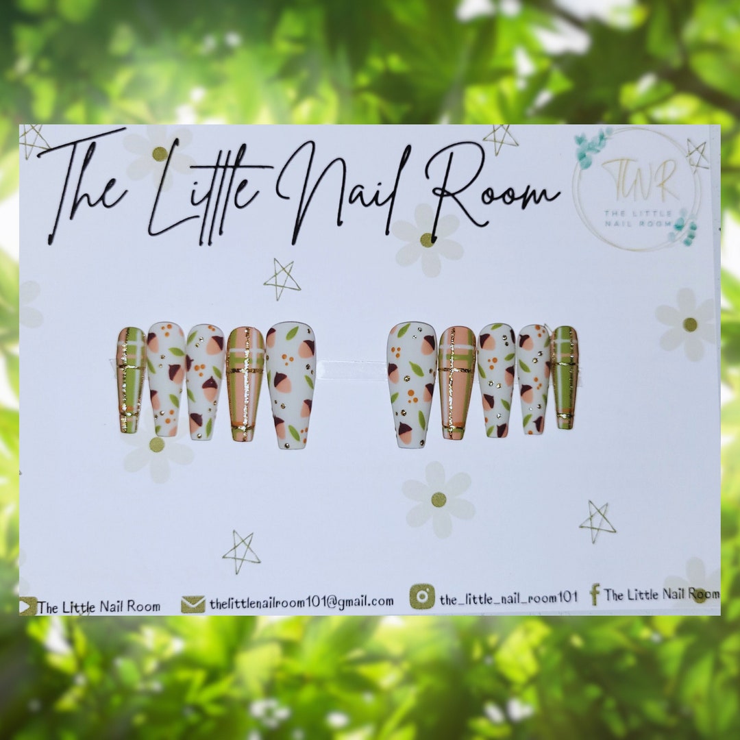 Falling Leaves ~ Press on Nails, Fall Nails, Autumn Nails, Fake Nails ...
