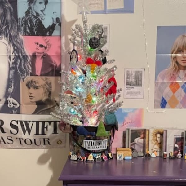 Taylor Swiftie Christmas Tree Decorations - Etsy