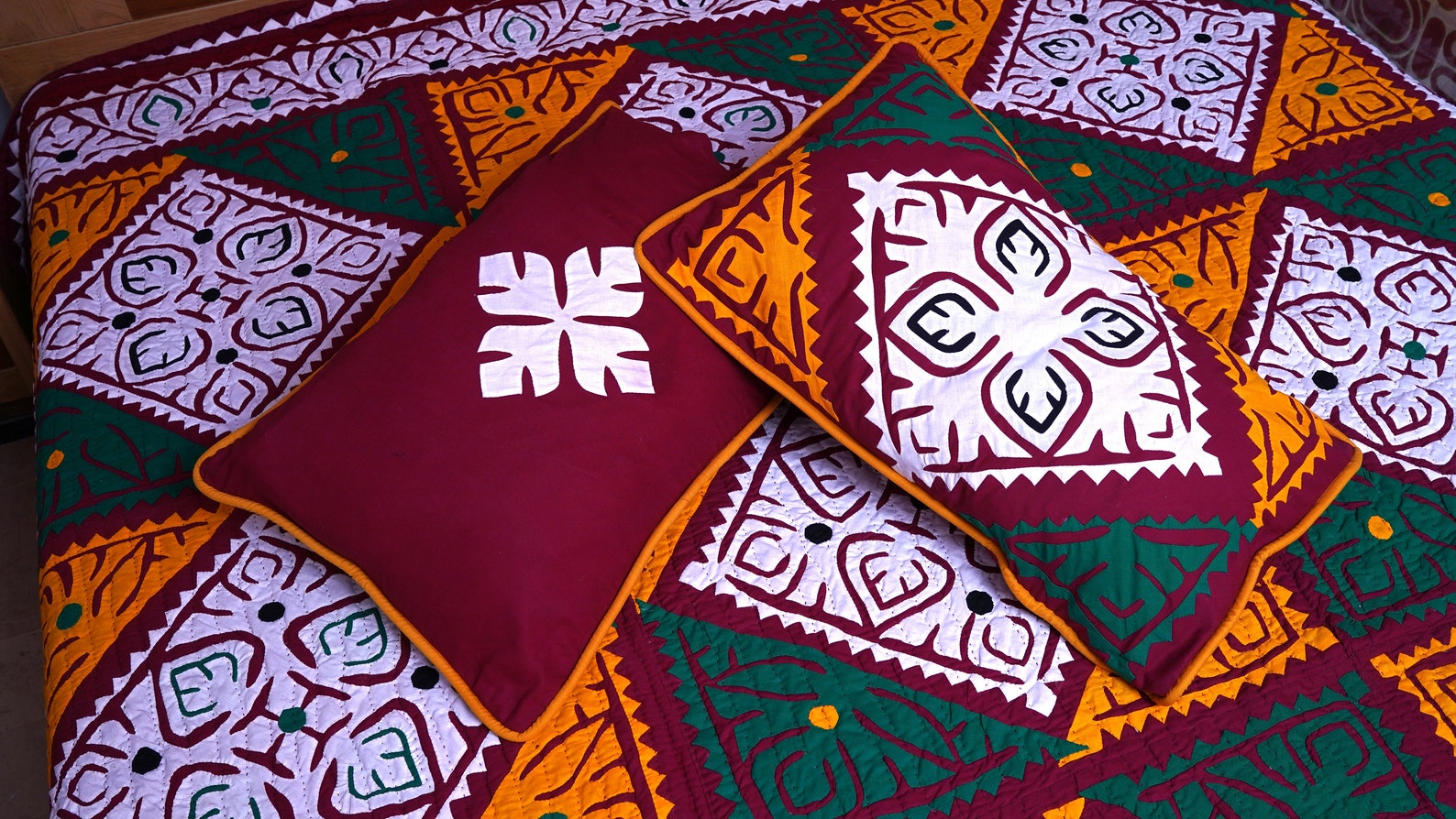 Applique Handmade Work, Comforter/blanket Throw, Bedspread, Coverlets ...