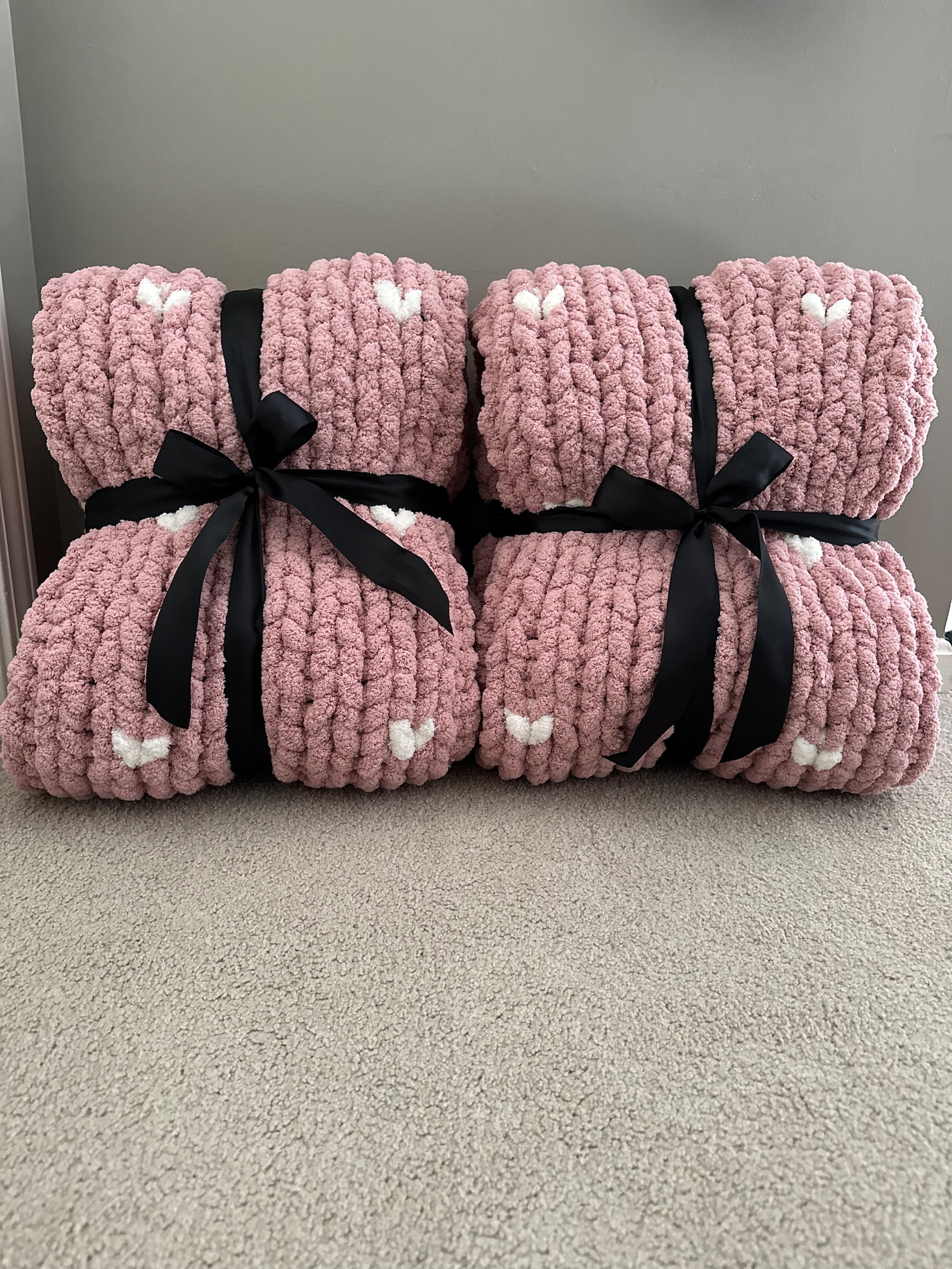 Chunky Knit Heart Blanket - Etsy