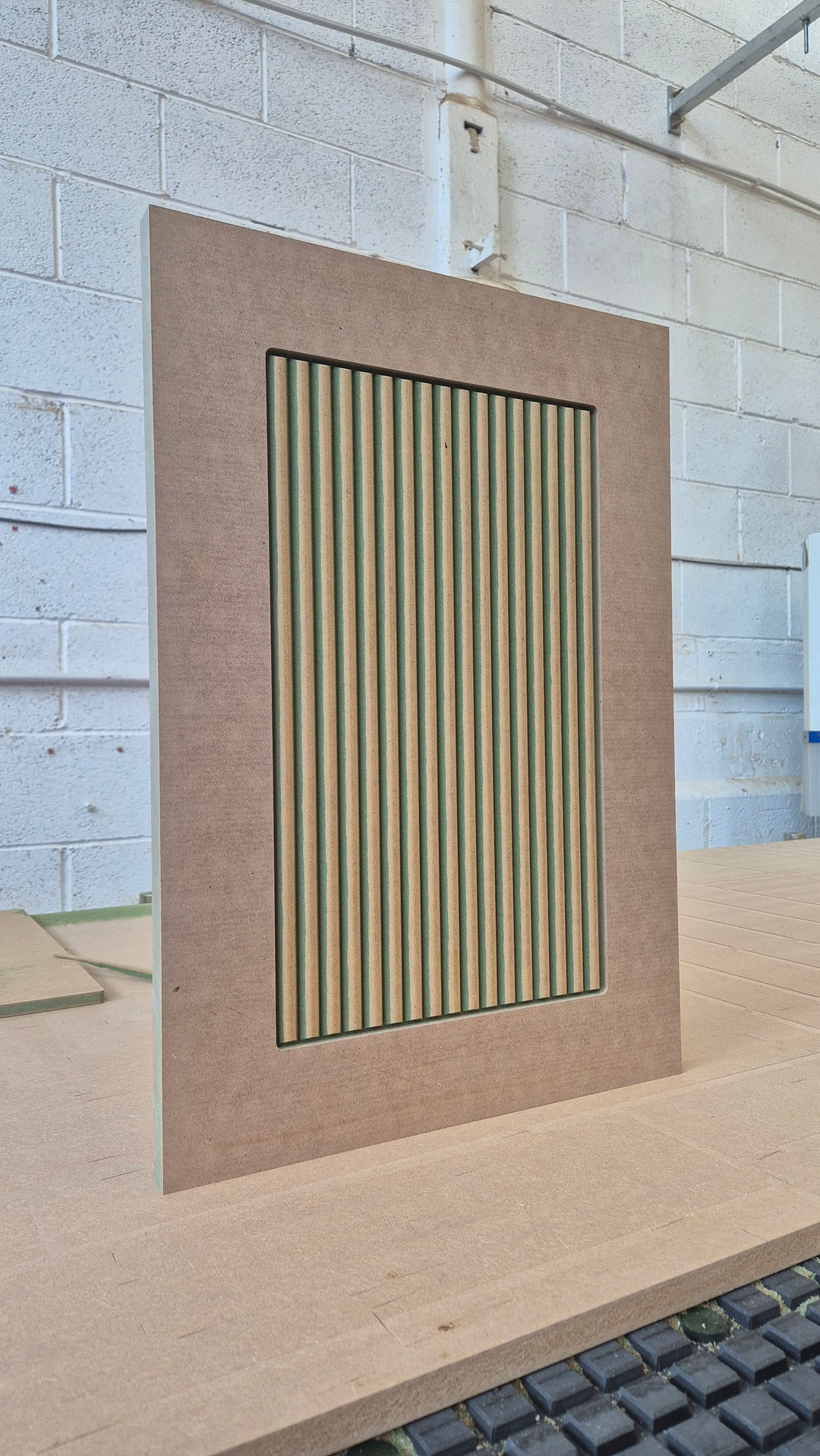 Reeded Doors - Made to Measure - Finsa Hydrofugo MDF 22mm - Unpainted ...