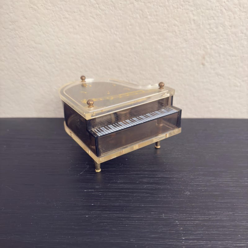 Vintage Music Box - Etsy