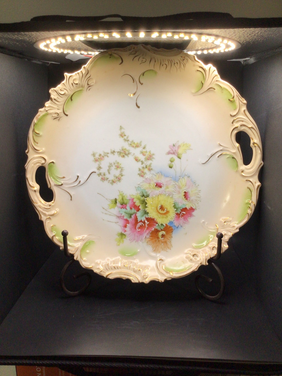 Decorative Plate. Scalloped Edges With Flowers in Middle - Etsy