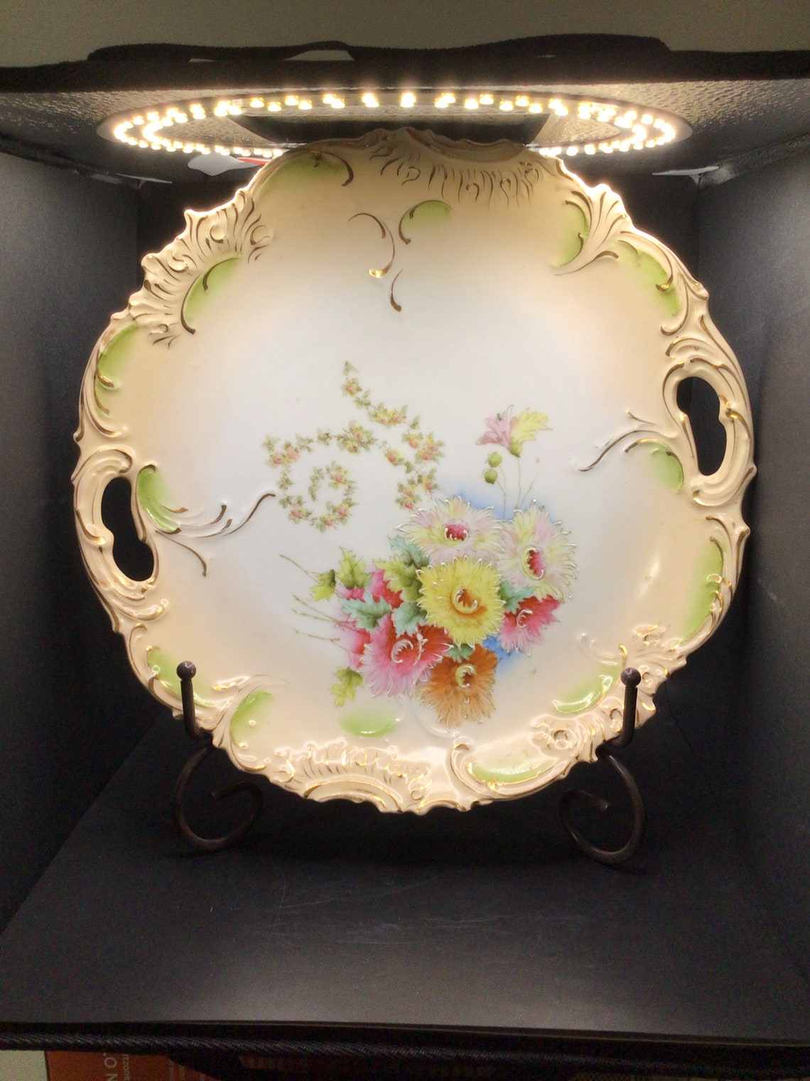 Decorative Plate. Scalloped Edges With Flowers in Middle - Etsy