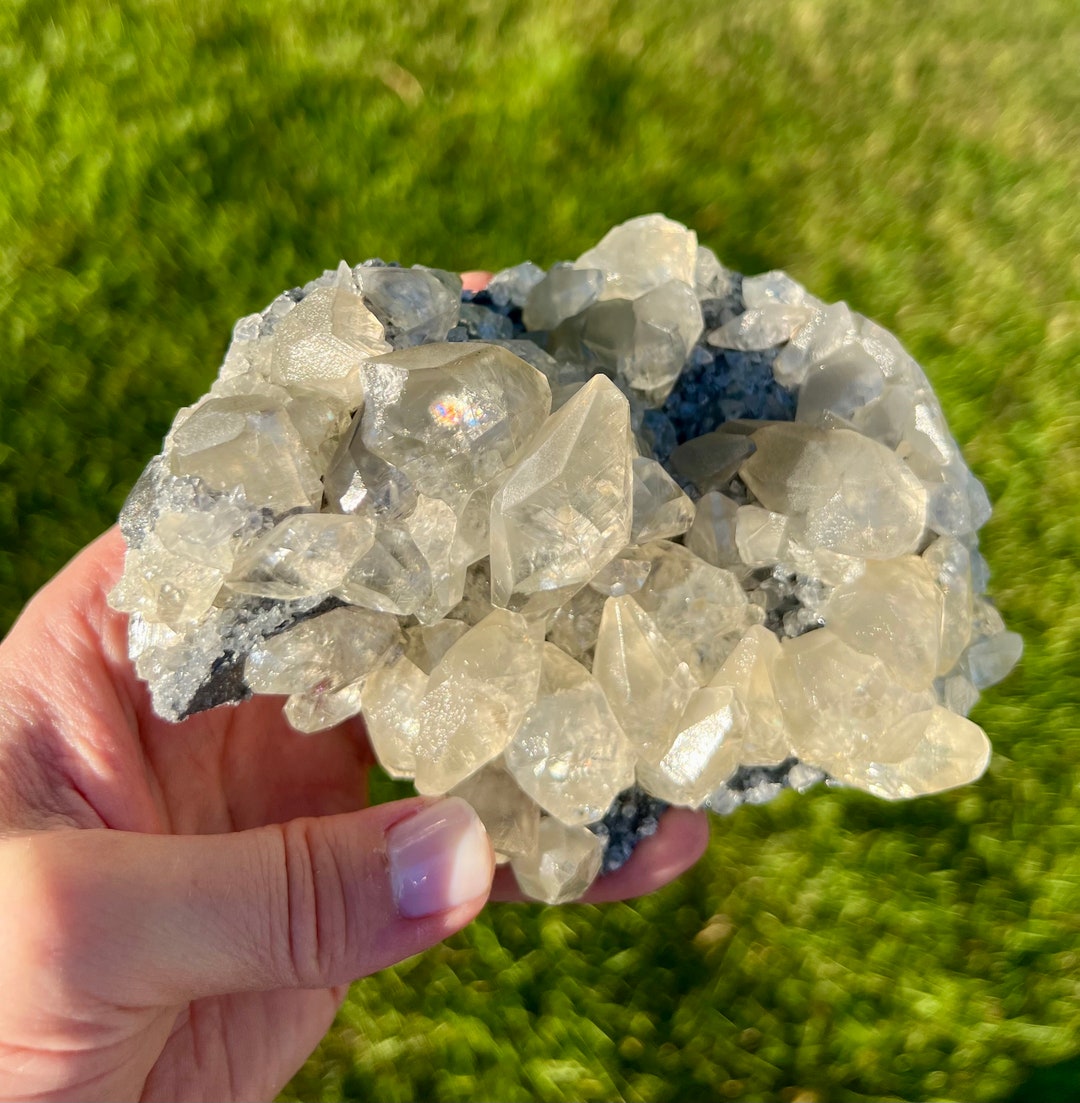 Large Diamond Calcite Specimen From Anhui, China. UV Reactive. Rocks ...