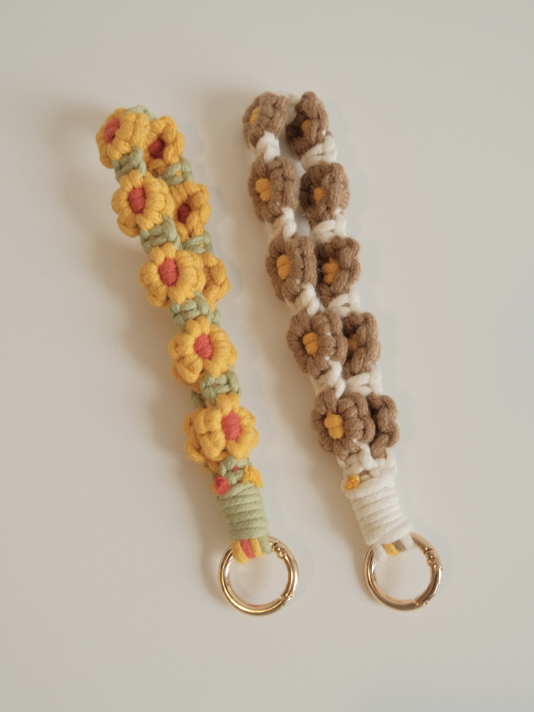 Daisy Macrame Wristlet Keychains Strap, Key Accessories, Purse Clips, Wallet Clips, Boho ...