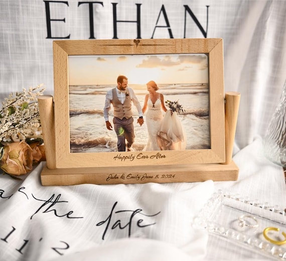 Frames Personalized Wedding Favors 55 Best Wedding Gift Ideas Unique