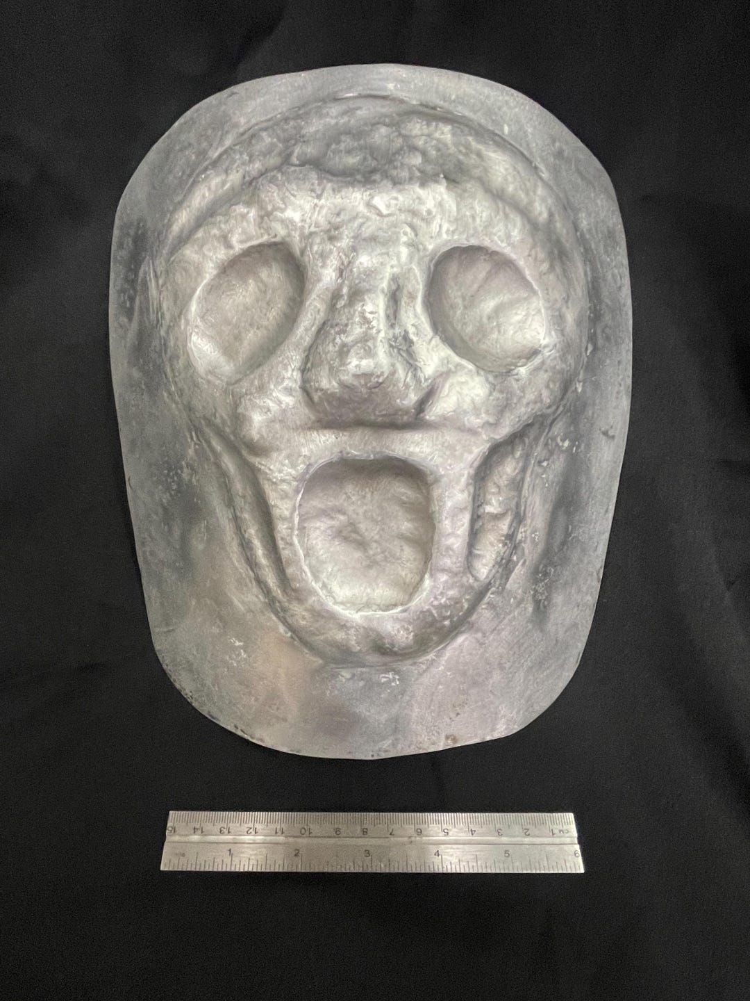 Handcrafted Aluminum “the Scream” Inspired LARP Pauldron Armor - Etsy