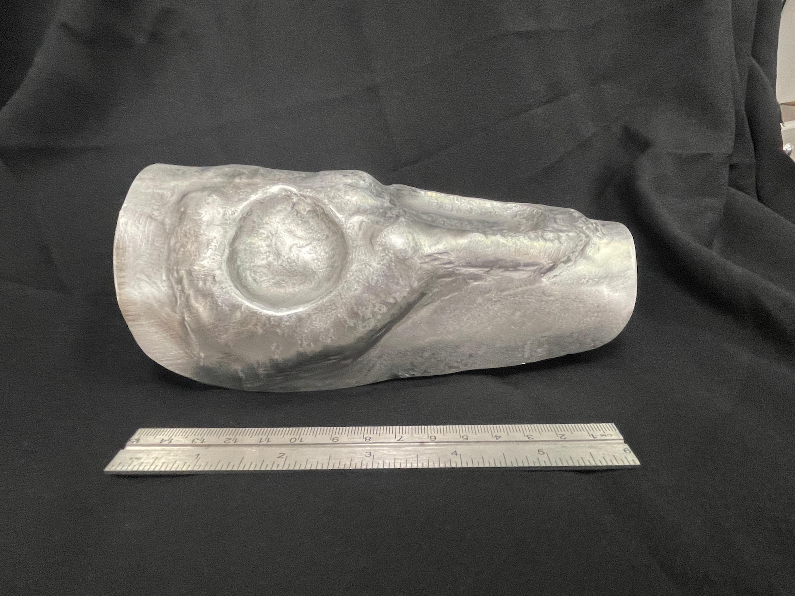 Handcrafted Aluminum “the Scream” Inspired LARP Vambrace Armor - Etsy