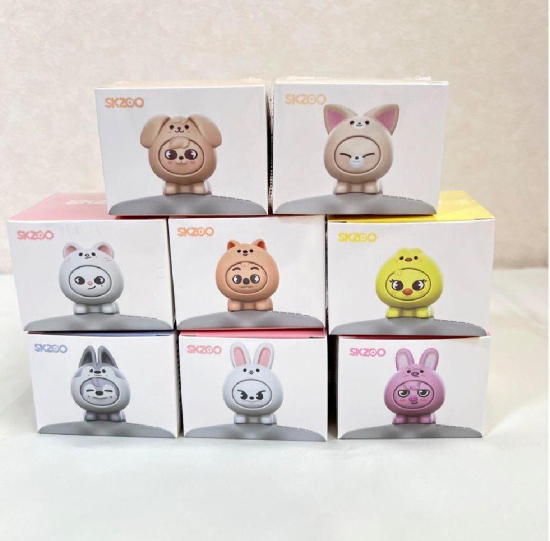 0t8 Skzoo Figures - Etsy