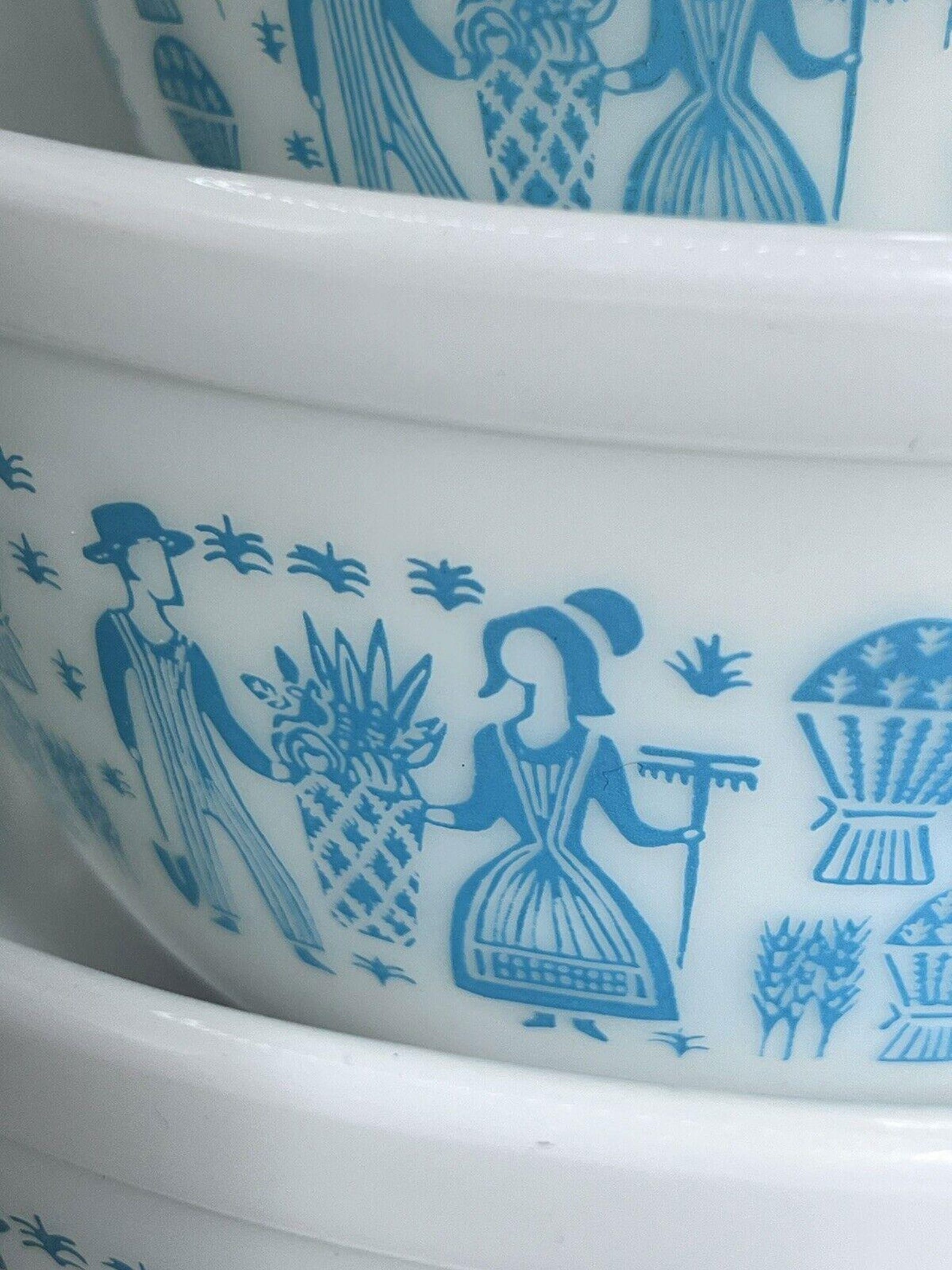 Pyrex Butterprint Turquoise on White Nesting Bowls Set of 3 401-403 ...