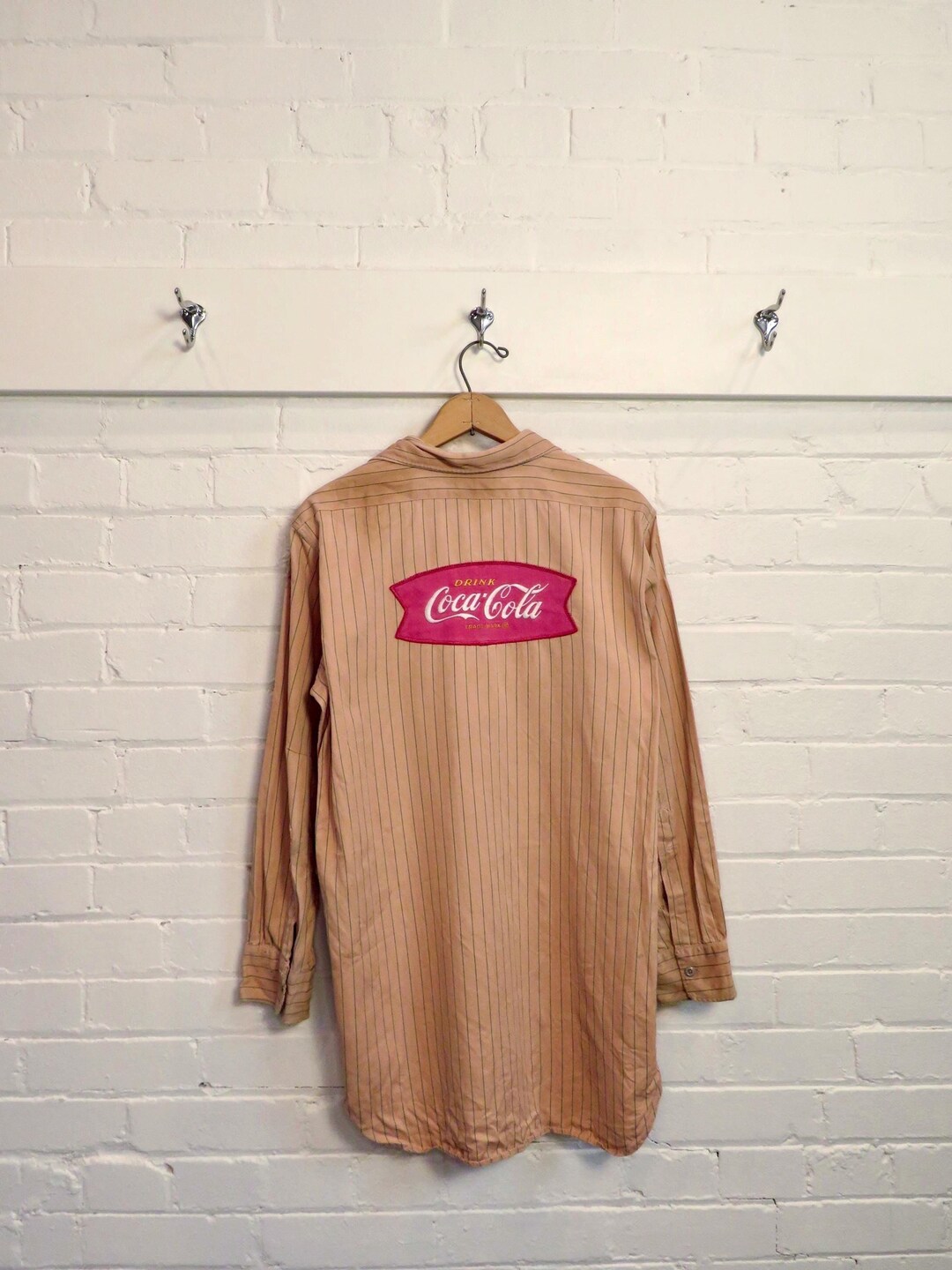 1950s Coca Cola Tan Pinstriped Distressed Button Down Work Shirt Size M ...