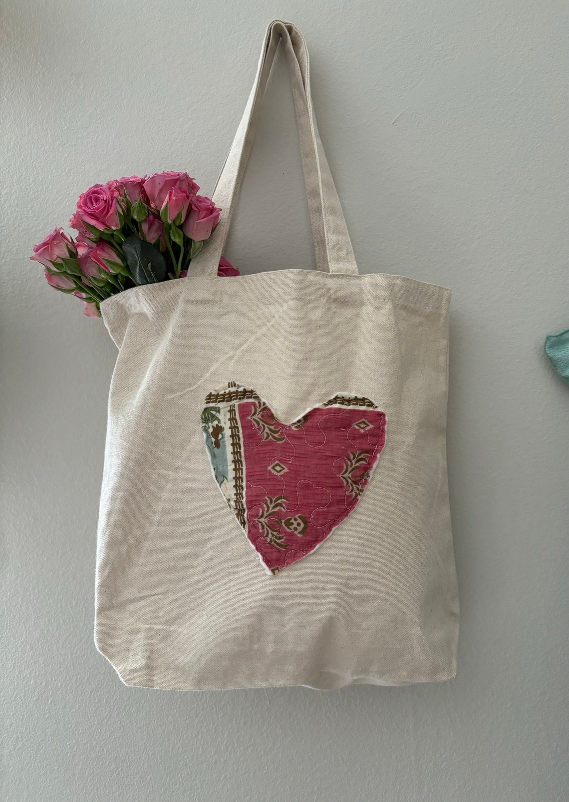 Repurposed Heart Tote Bag, Upcycled Heart Appliqué Tote Bag, Quilted Heart Purse - Etsy