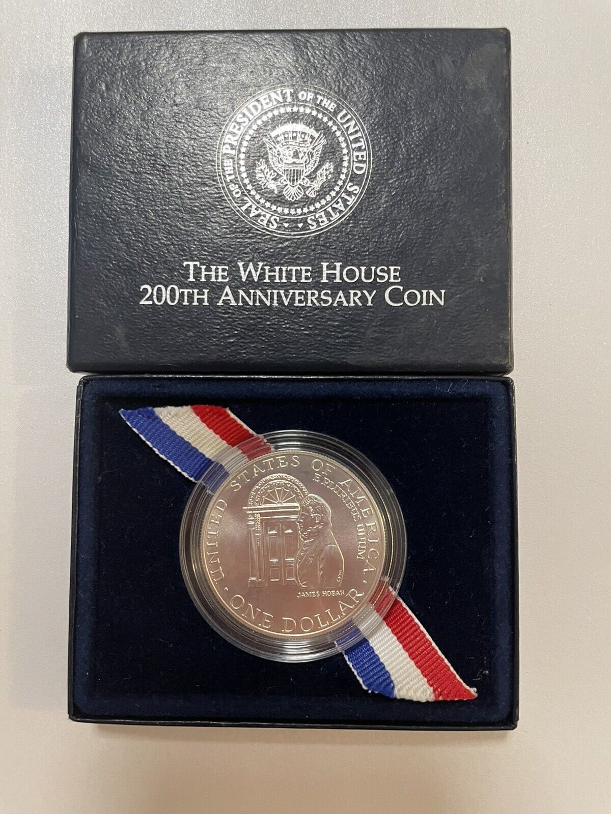 1992 White House 200th Anniversary Uncirculated Silver Dollar 90 ...
