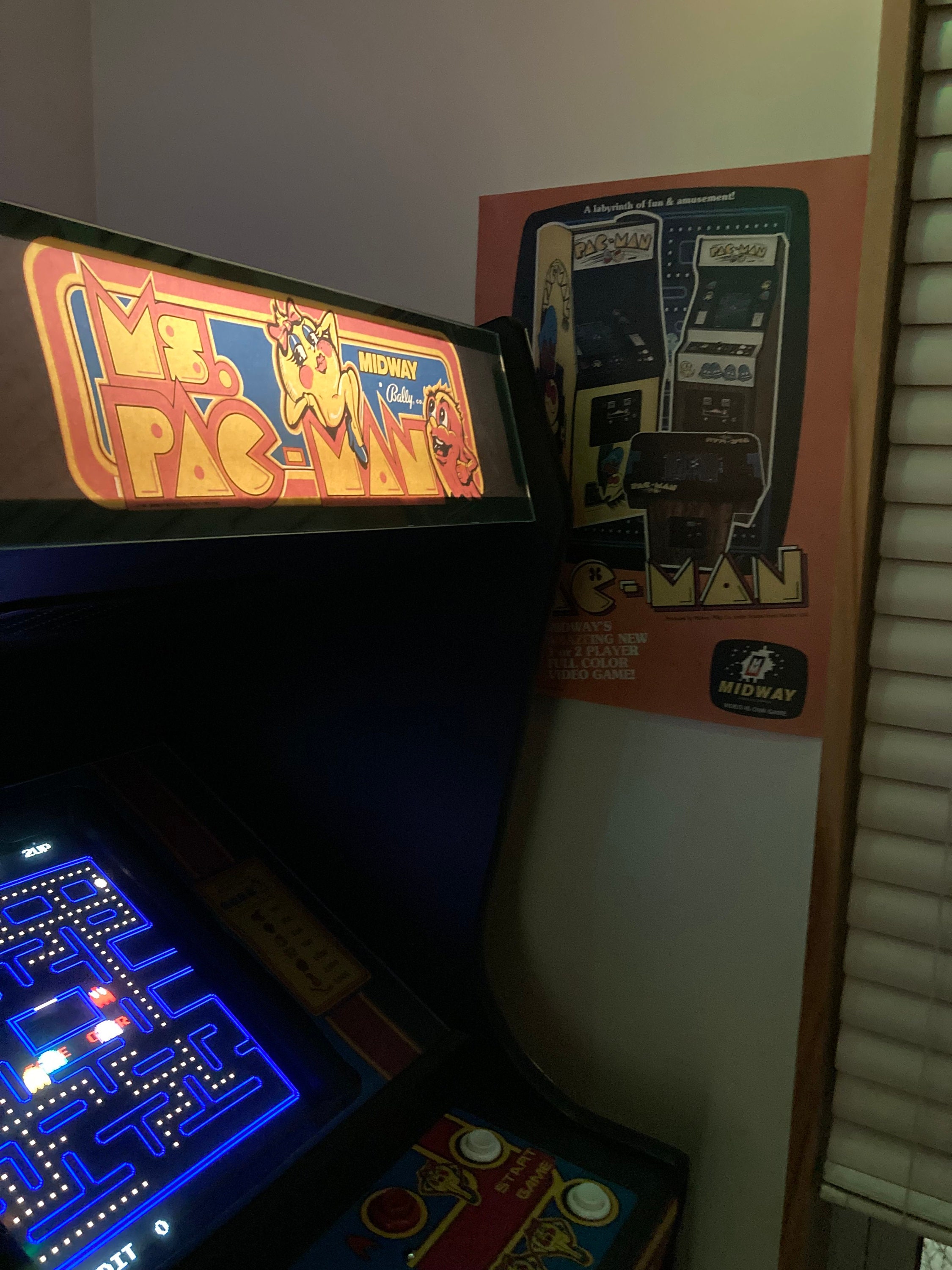 Pac-man Poster Arcade Game Laminated 13x17 Wall Hanging for Gameroom or ...