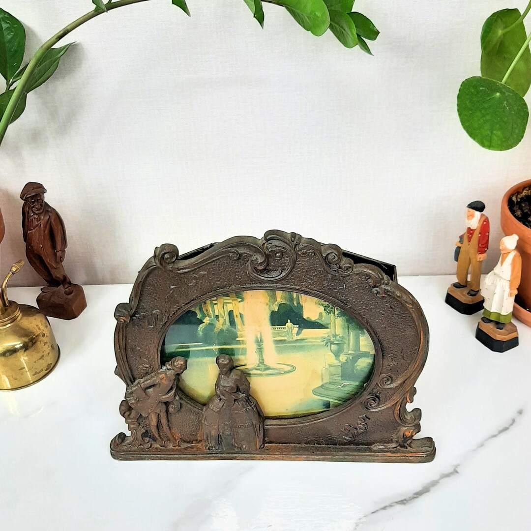 Bronzed Cast Iron Radio Motion Lamp - Etsy
