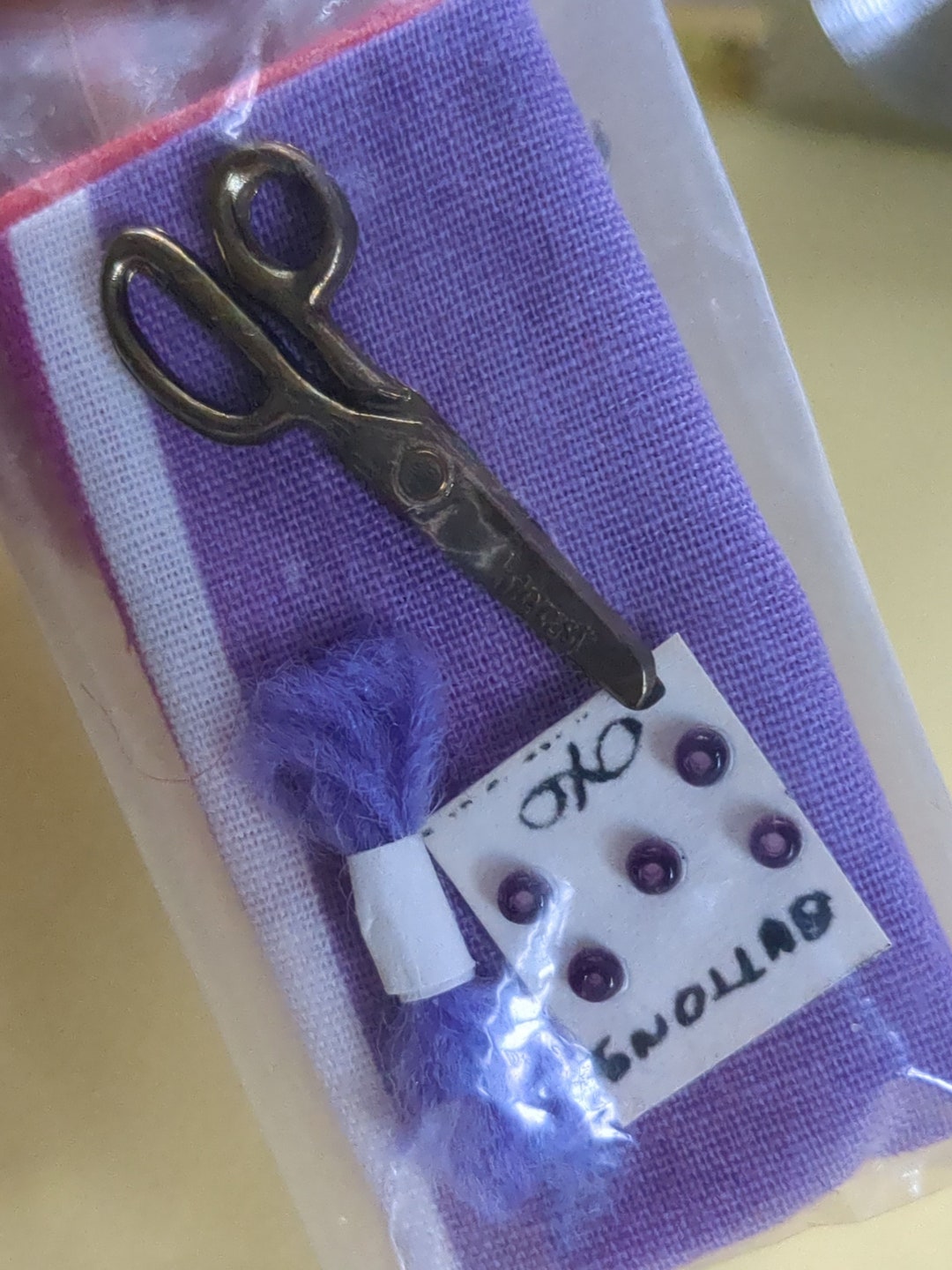 Vintage "intercast" Miniature Scissors Set With Cloth, Thread and ...