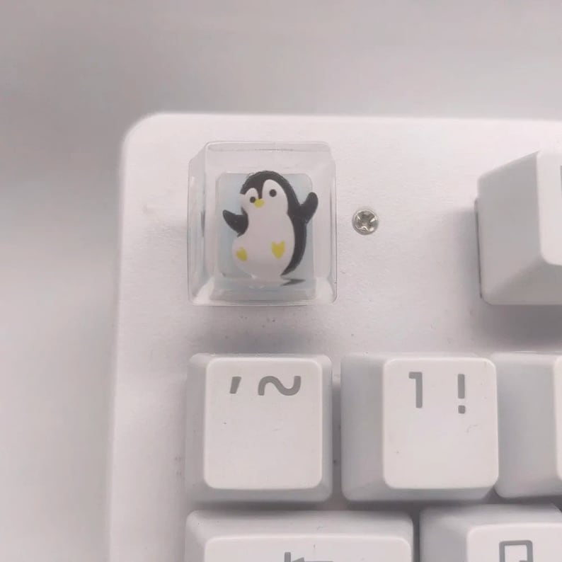 Handmade Epoxy Resin Keycaps for Mechanical Keyboard, Cute Pengiun ...