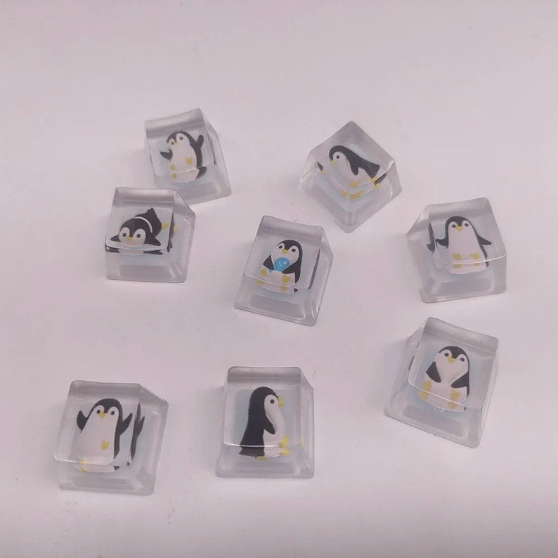 Handmade Epoxy Resin Keycaps for Mechanical Keyboard, Cute Pengiun ...