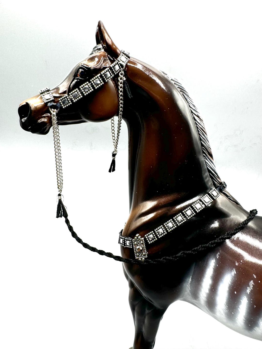 Traditional Sized Stunning Black and Silver Antique Style Arabian ...