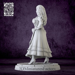 Female Miniature Shopkeeper From 28mm to 72mm - Dnd Miniature for ...