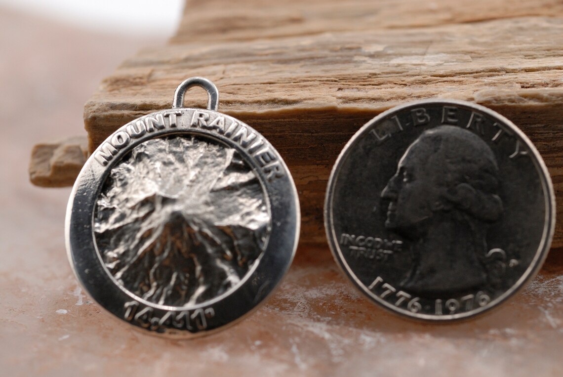 925 Silver Mount Rainier Pendant 3D Topographic Relief Mount Rainier in ...