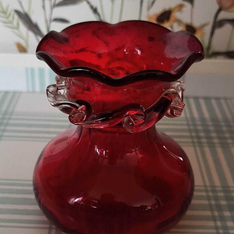 Ruby Red Vase - Etsy