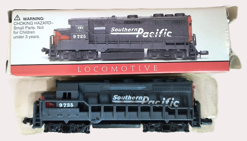 Collectible Miniature Southern Pacific Train Cars (4) - Etsy