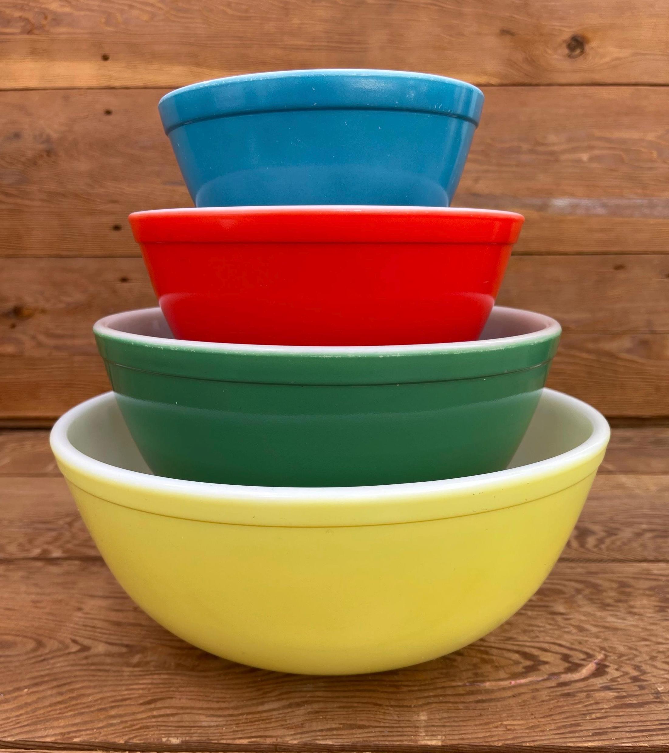 Vintage Pyrex Primary Colors Series Nesting Mixing Bowls in Superb ...
