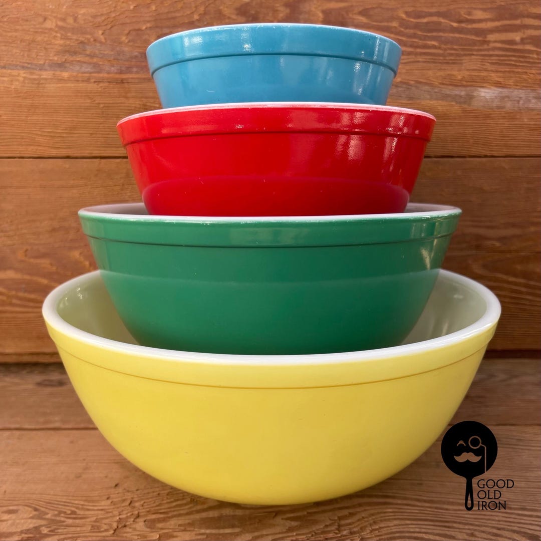 Vintage Pyrex Primary Colors Series Nesting Mixing Bowls in Great ...