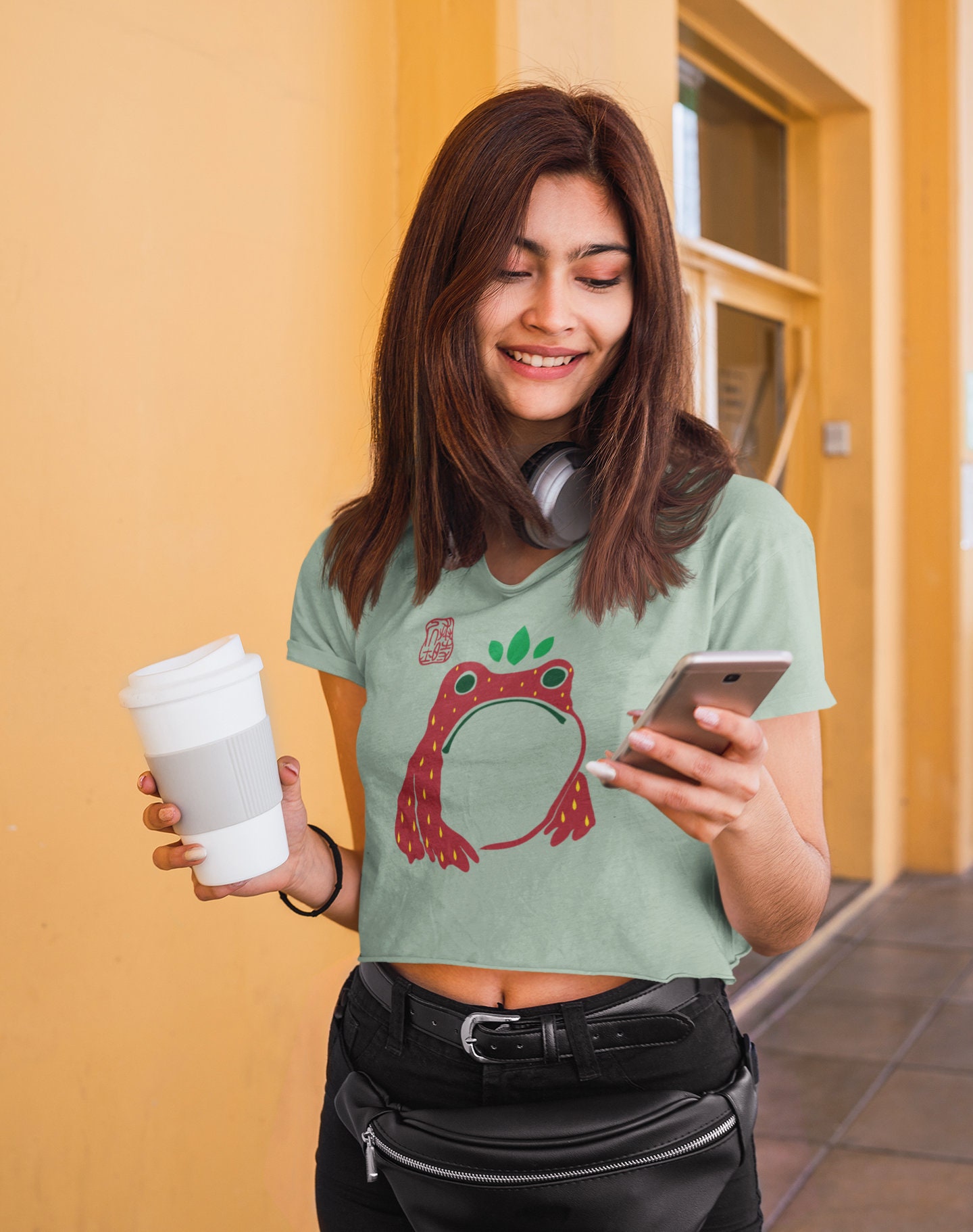 Strawberry Frog Crop Top, Vintage Japanese Art Matsumoto Sad Frog Print ...