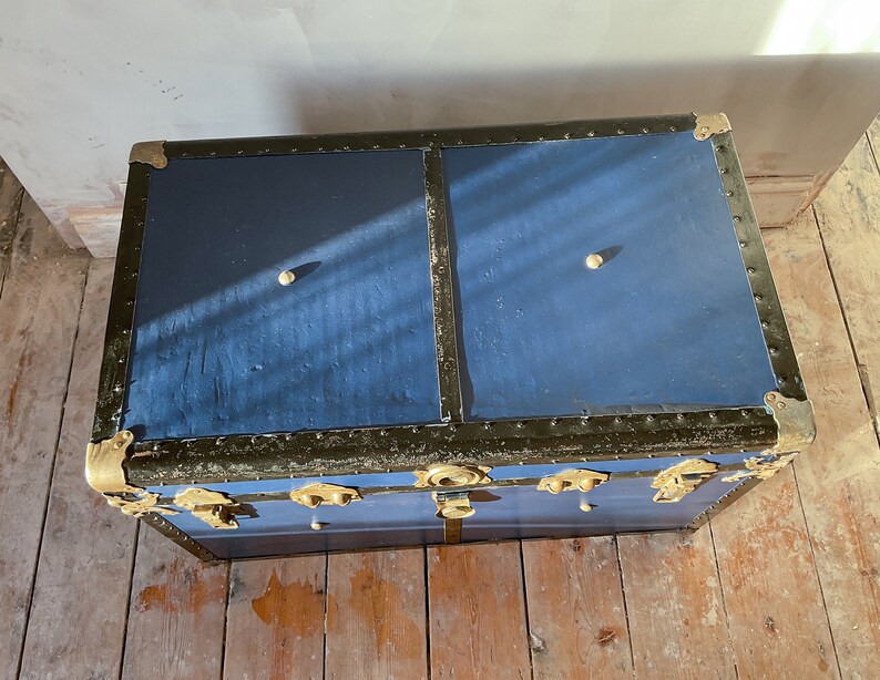 Large Restored Antique Steamer Travel Trunk Coffee Table Home Decor ...