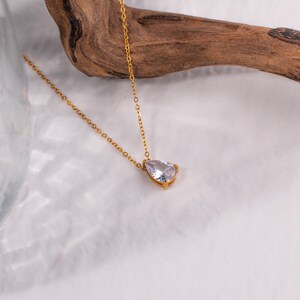 Teardrop Diamond Necklace, Dainty Diamond Pendant Necklace, Crystal ...
