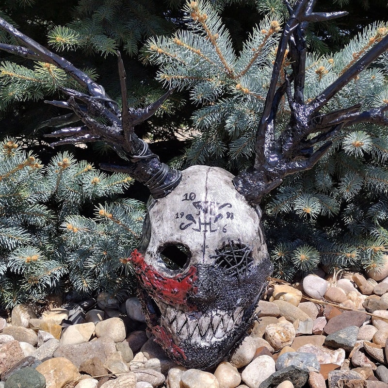 Wendigo Cosplay - Etsy