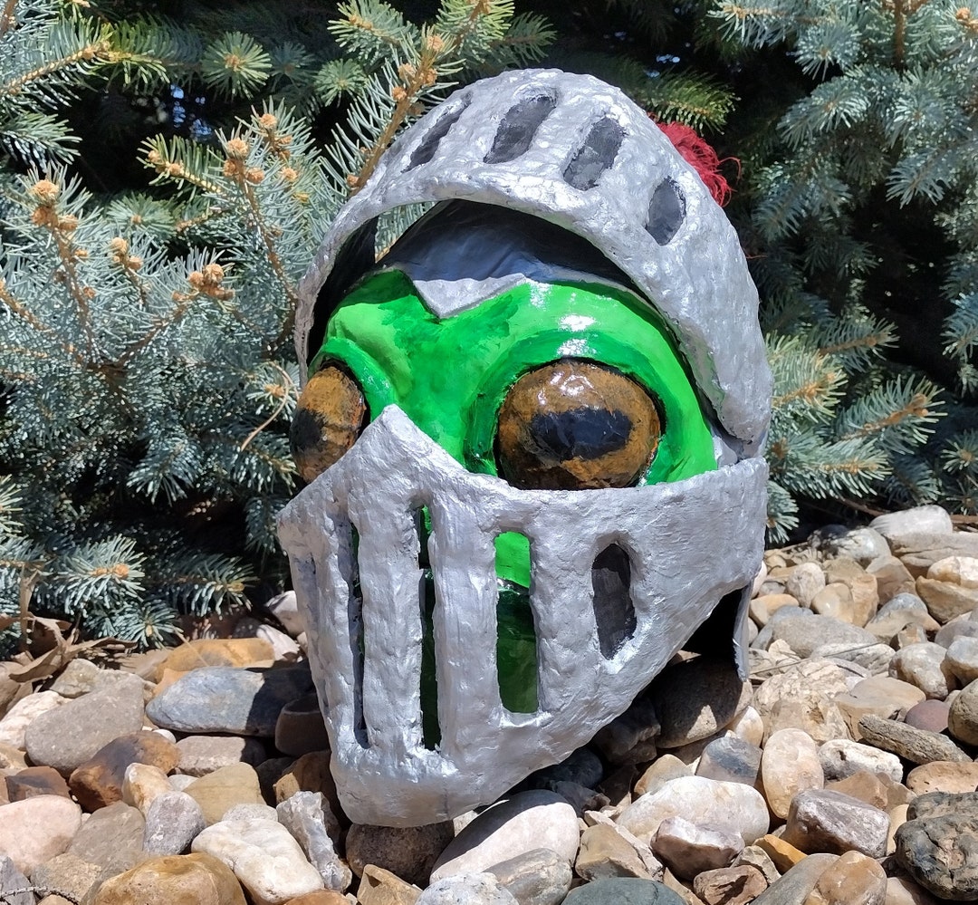 Sir Amphibio the Frog Knight Mask Paper Mache Halloween/fantasy Mask ...
