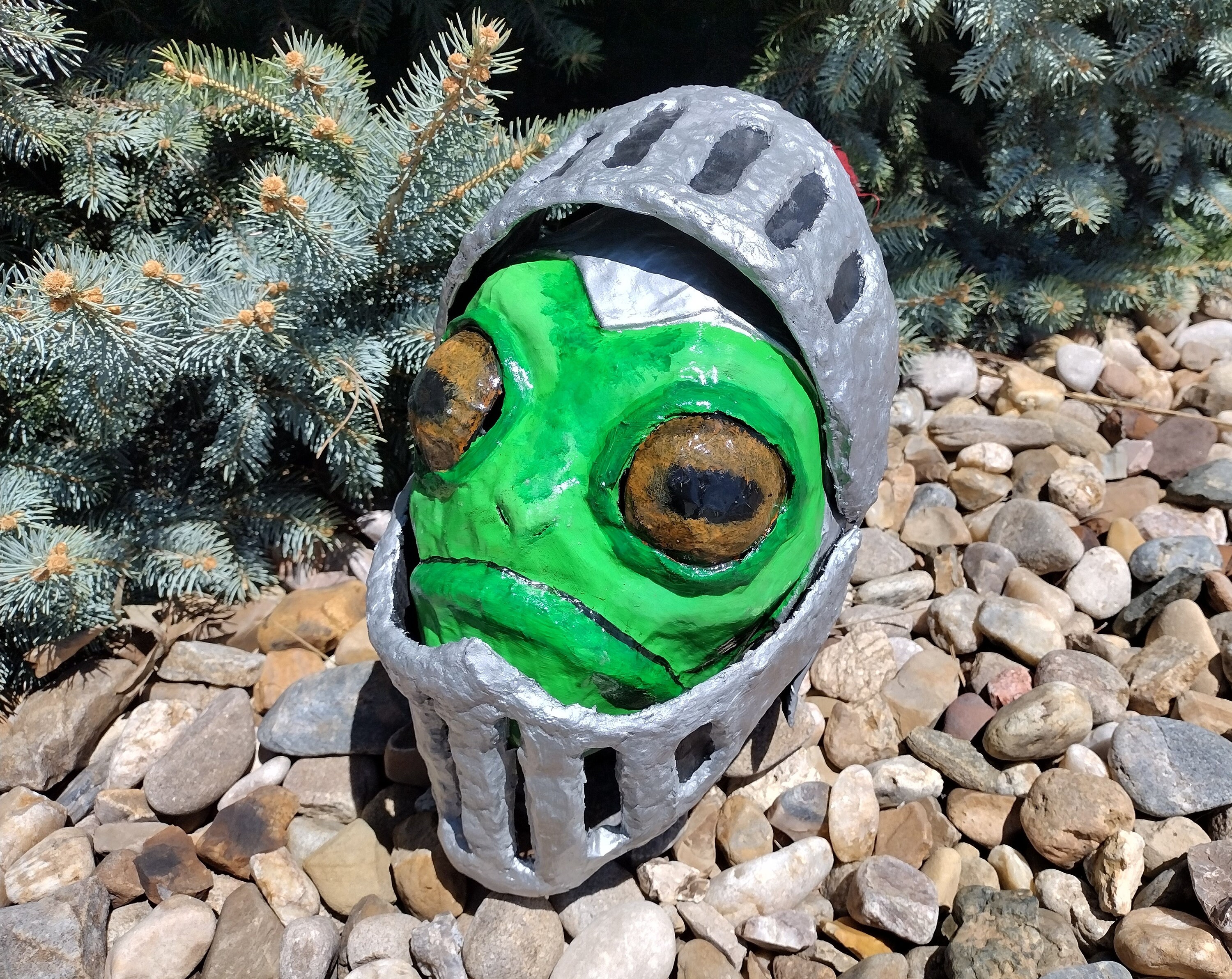 Sir Amphibio the Frog Knight Mask Paper Mache Halloween/fantasy Mask ...