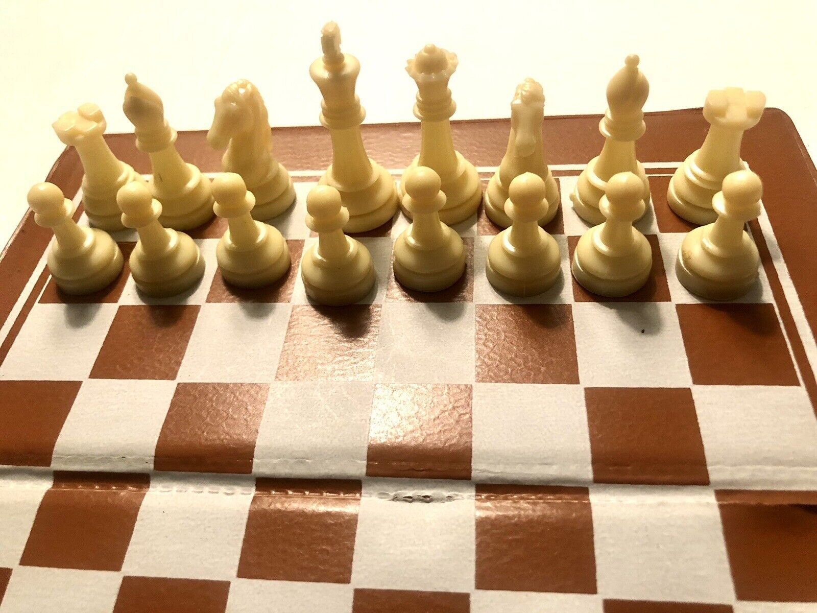 Vintage Backgammon Chess & Checkers Mini Travel Magnetic Carrying ...