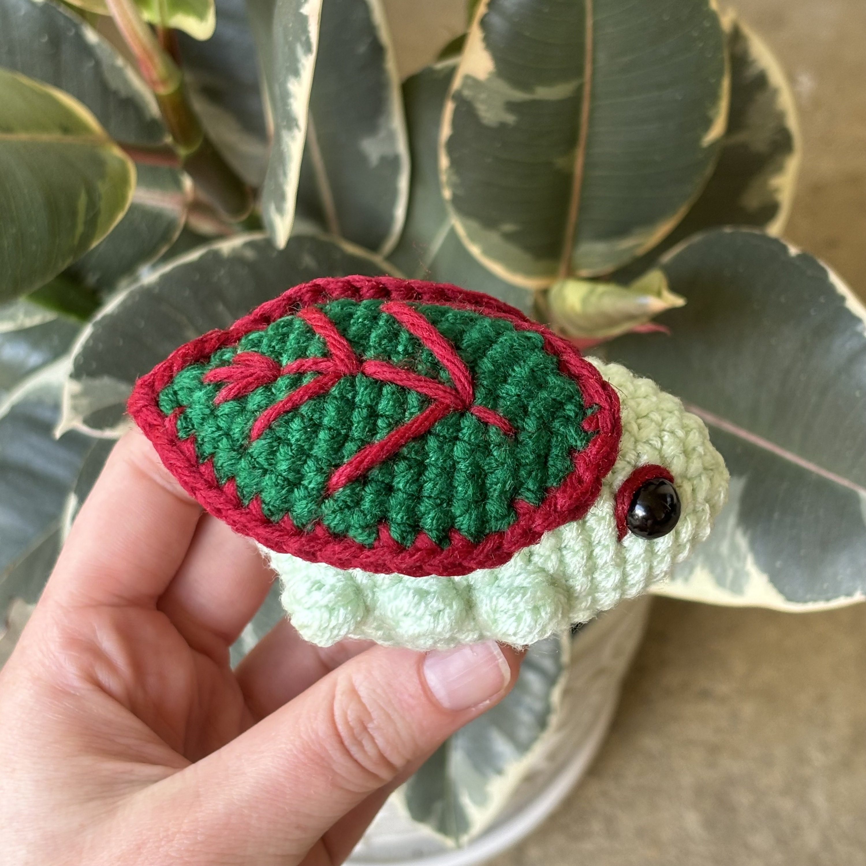 Low Sew Amigurumi Leaf Bug Crochet Pattern - Etsy