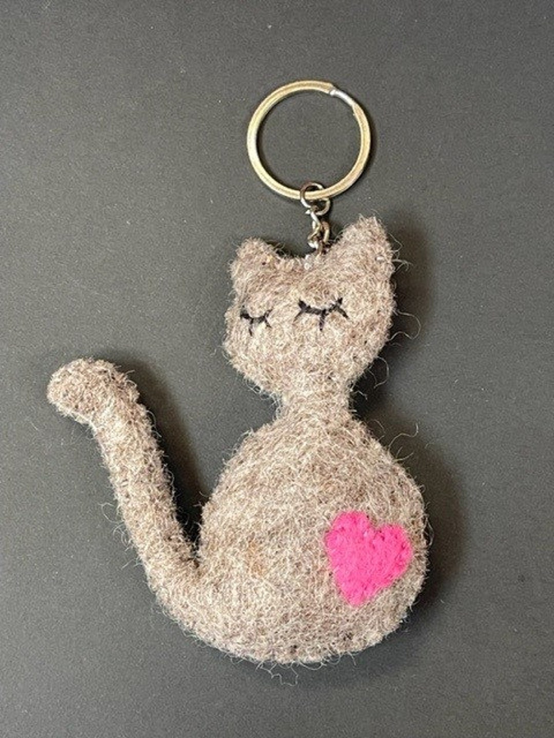 Felt Key Ring Zipper Pull Purse Fob of Brown Cat With Applique Heart ...