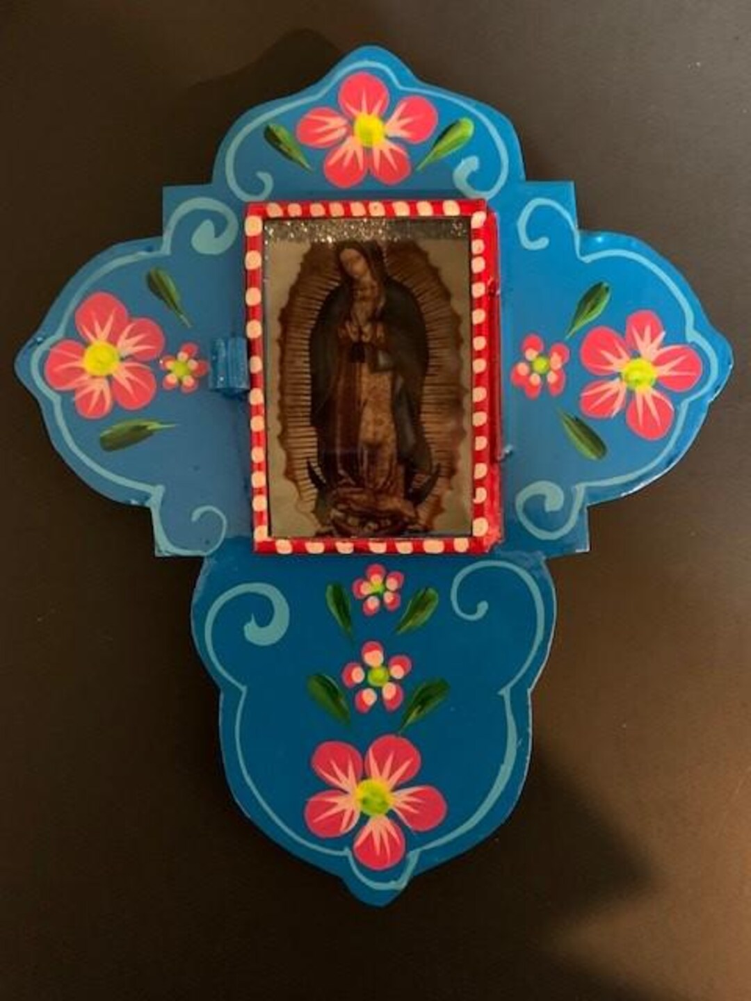 Hand-painted Religious Tin Nicho of Our Lady of Guadalupe – 26567 - Etsy