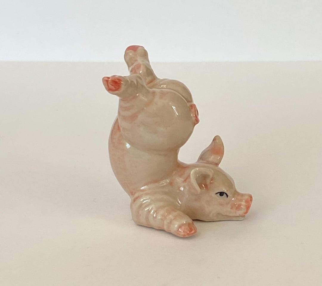 Hand-painted Miniature Upside Down Pig Porcelain Figurine – 26484 - Etsy