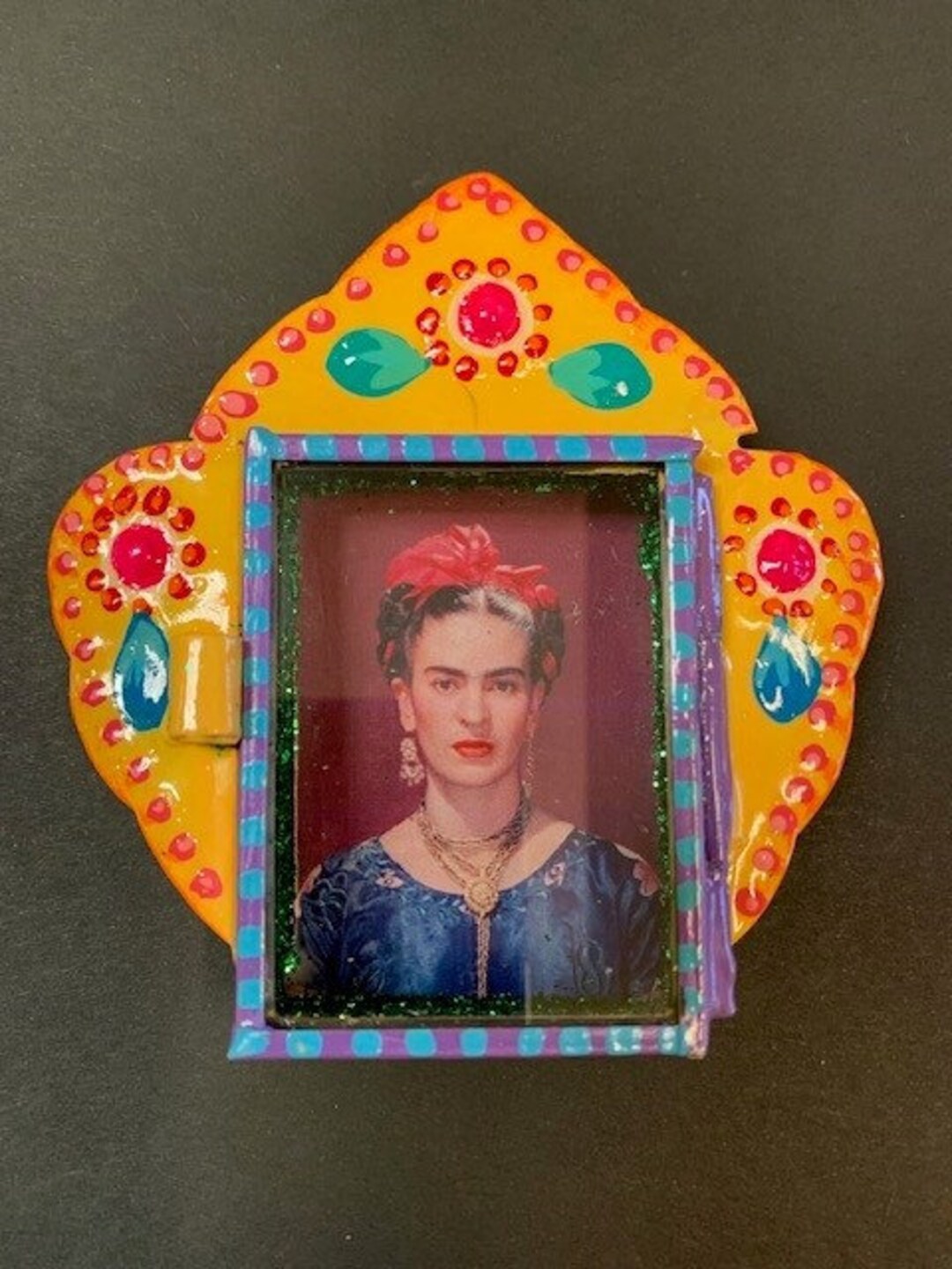 Hand-painted Tin Nicho With Frida Kahlo Image 28306 - Etsy