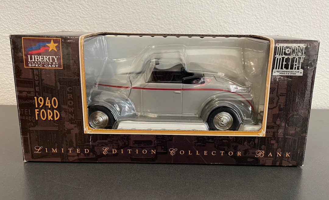 VINTAGE 1940 Ford Convertible Limited Edition Collector Bank Liberty ...