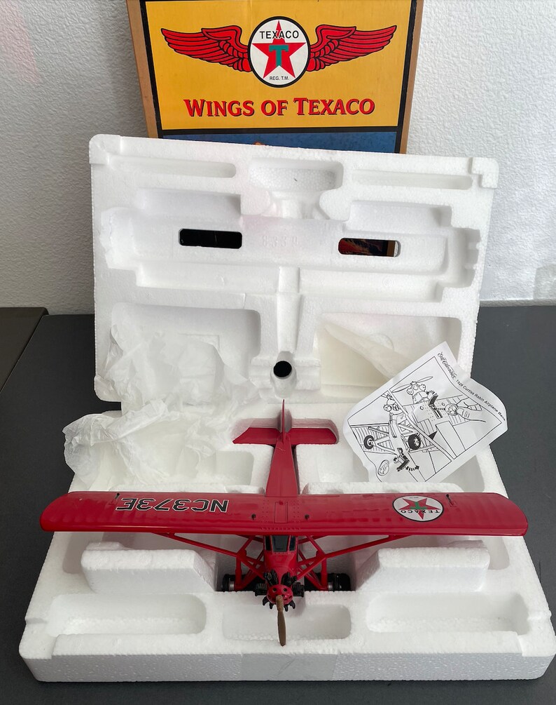 1998 Wings of Texaco | 1929 Curtiss Robin Airplane | Die Cast | Red ...