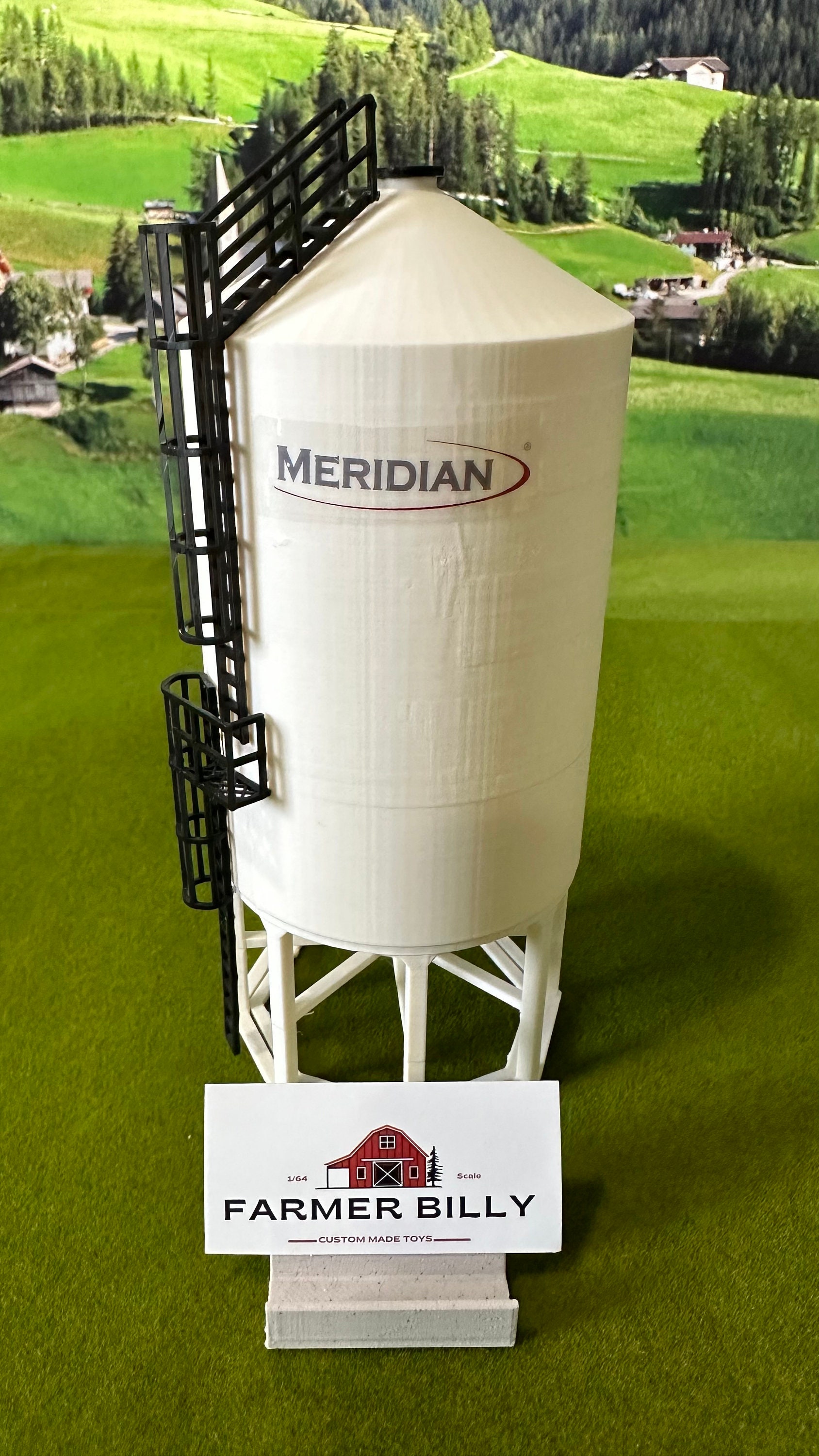 Meridian 1500 Series Smooth Wall Bins 1/64 Scale Model.(please Read the ...
