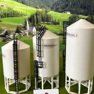 Meridian 1500 Series Smooth Wall Bins 1/64 Scale Model.(please Read the ...