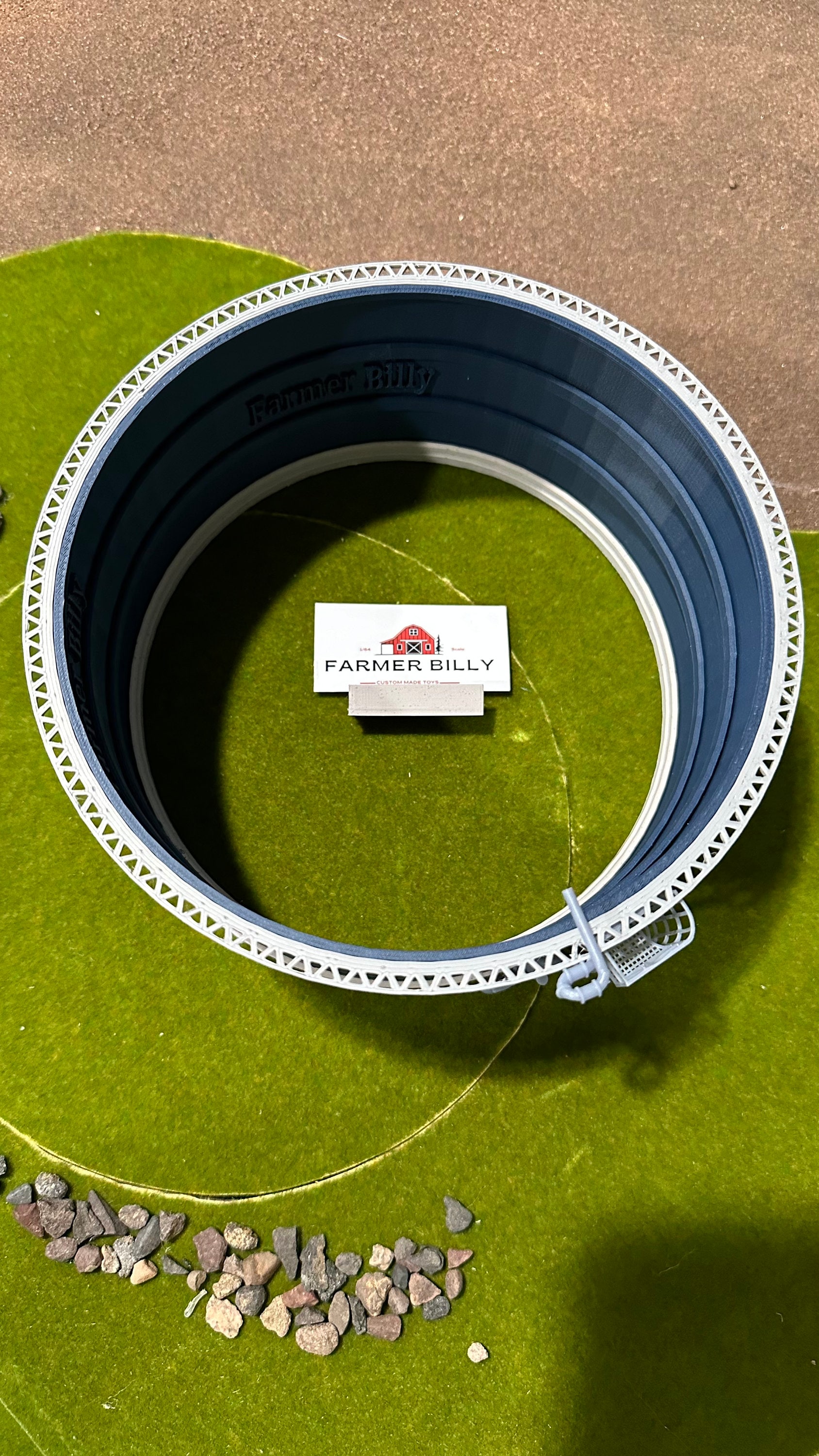 34 Foot Slurrystore Liquid Lagoon 1/64 Scale Model Toy - Etsy